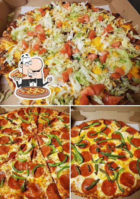 Fox's Pizza Den, Blairsville - Restaurant menu, prices and reviews