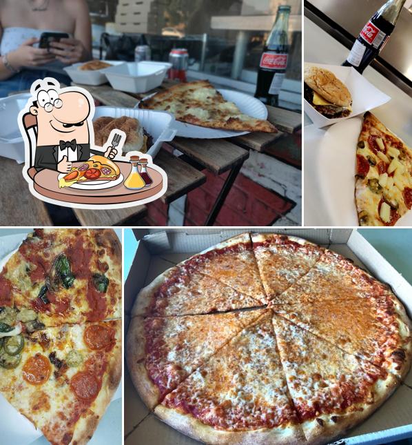 The Friendly, San Diego - Restaurant menu, prices and reviews