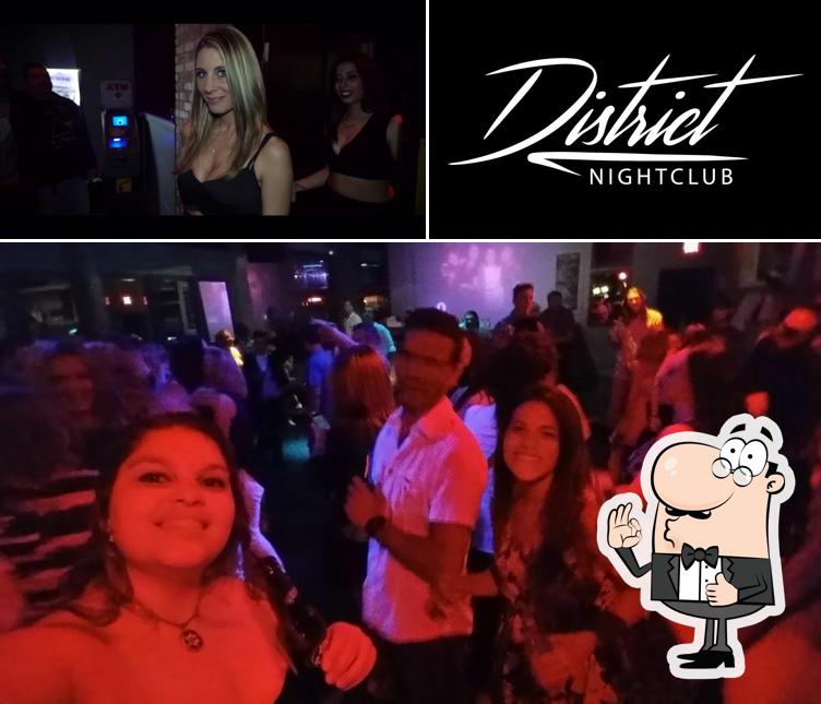 District Nightclub in Kitchener - Restaurant reviews
