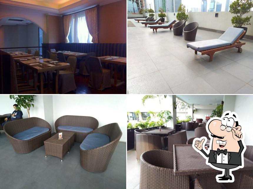 The Galley Restaurant Royal Kuningan Hotel Jakarta, Jakarta ...