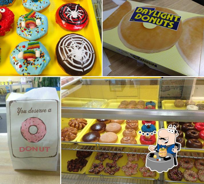 Daylight Donuts, Edmond - Restaurant menu, prices and reviews