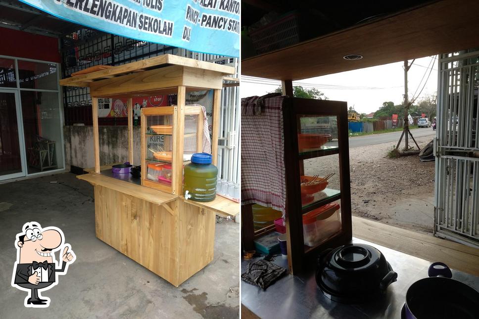 ISEKAI Streetfood pub & bar, Handil Bakti - Restaurant reviews