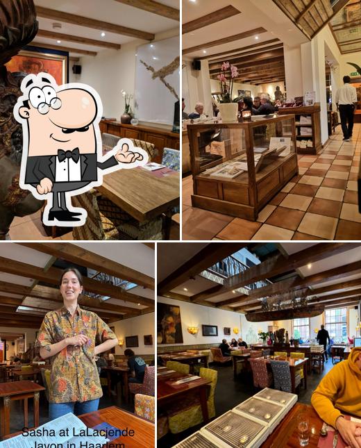 De Lachende Javaan, Haarlem - Restaurant menu, prices and reviews