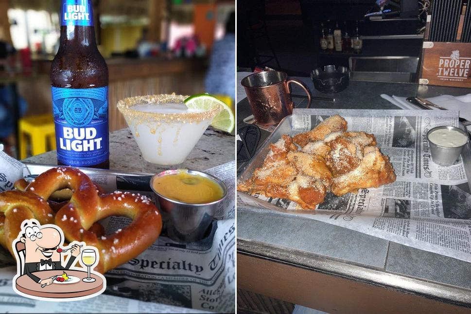 Twisted Turtle Bar and Grill, Tampa - Restaurant menu, prices and reviews