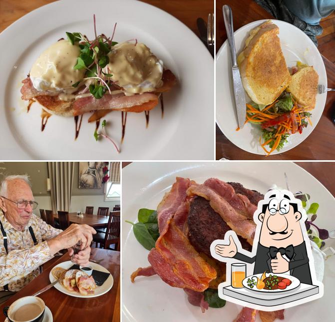 La Bull Cafe & Bar, Bulls - Restaurant menu, prices and reviews