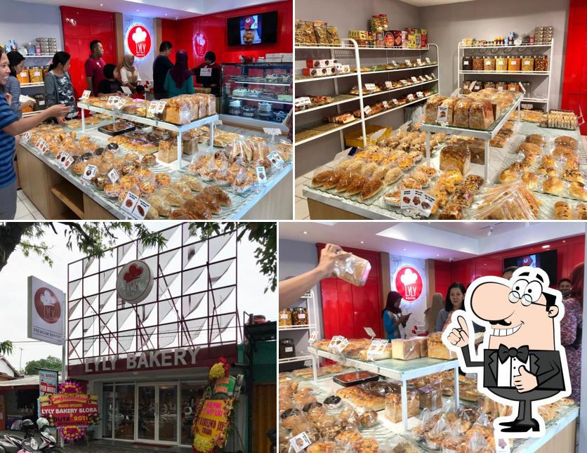 LYLY BAKERY BLORA, Blora - Restaurant reviews