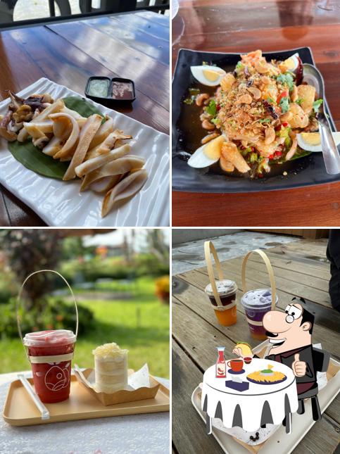The Pomelo Amphawa, Bang Khan Taek - Restaurant menu, prices and reviews