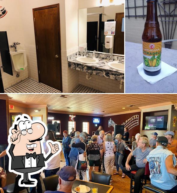 10-12 Lounge, Clarkdale - Restaurant menu, prices and reviews