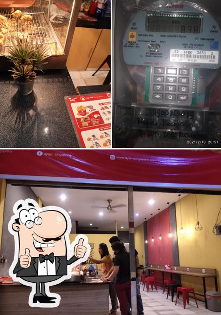 Ayam Singapore restaurant, Manado - Restaurant reviews