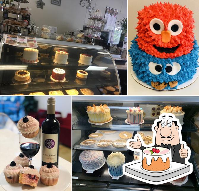 Crave Bakery and Coffee Bar in Chesapeake - Restaurant menu and reviews