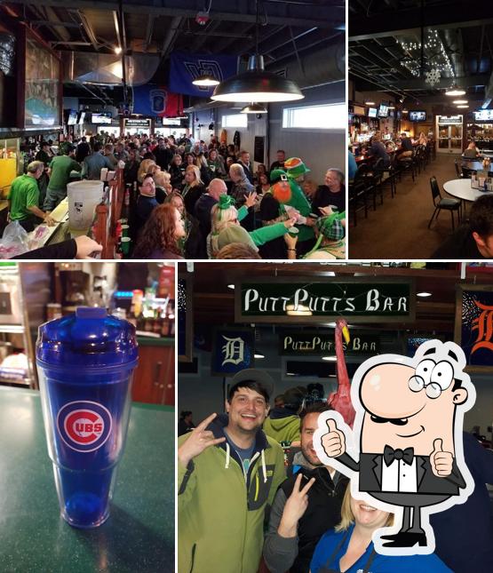 Putt Putt's Bar, Grand Rapids - Restaurant menu, prices and reviews