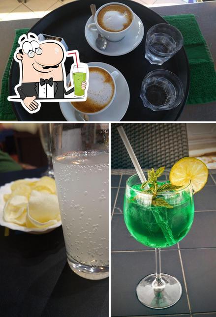 Blue Star pub & bar, Sperlonga - Restaurant reviews