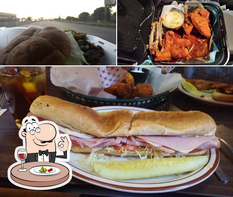 Wiechec's Lounge, Buffalo - Restaurant menu, prices and reviews