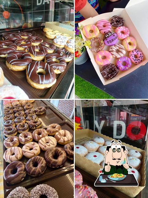 Daily Donuts สาขาเชียงคำ, Chiang Ban - Restaurant menu, prices and reviews