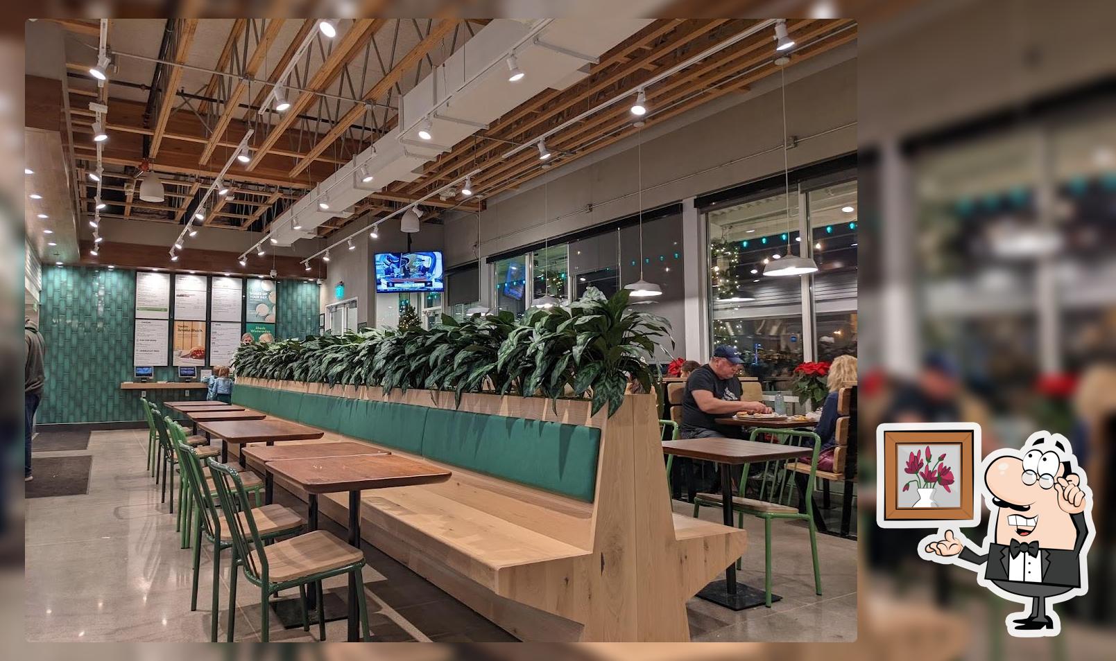 Shake Shack Maple Grove in Maple Grove - Restaurant menu and reviews