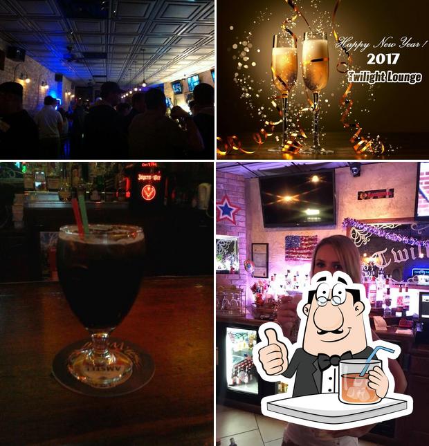 Twilight Lounge in Chicago - Restaurant reviews