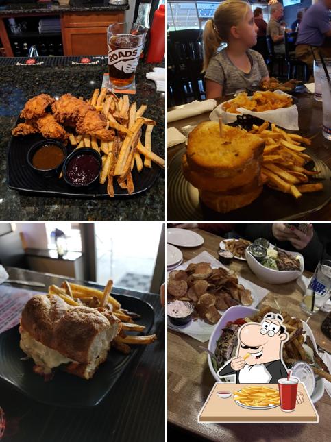 Riser Tavern & Grill, Boardman - Restaurant menu, prices and reviews
