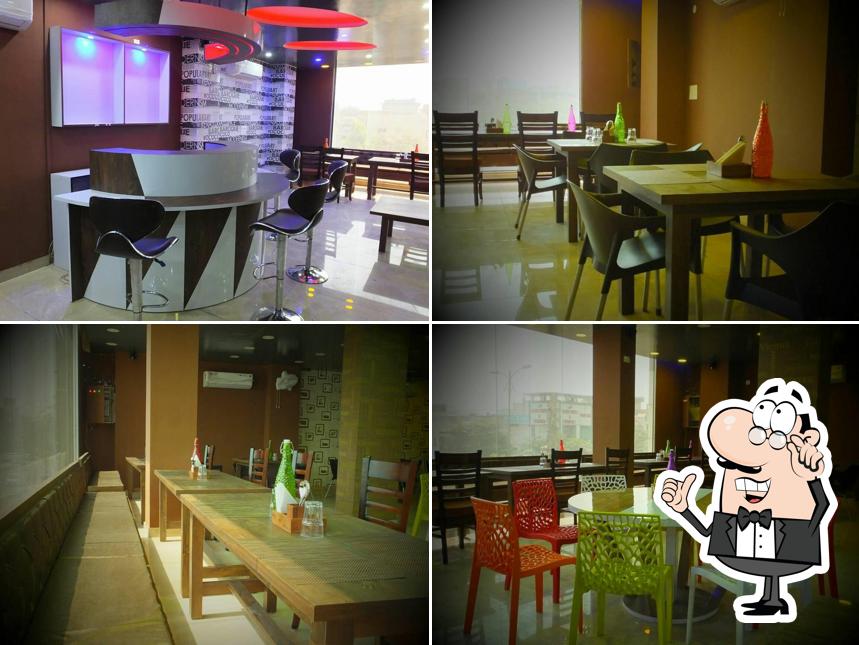 Sizzler Cafe, Faridabad, 3A/159 1st floor crown Tower nit faridabad