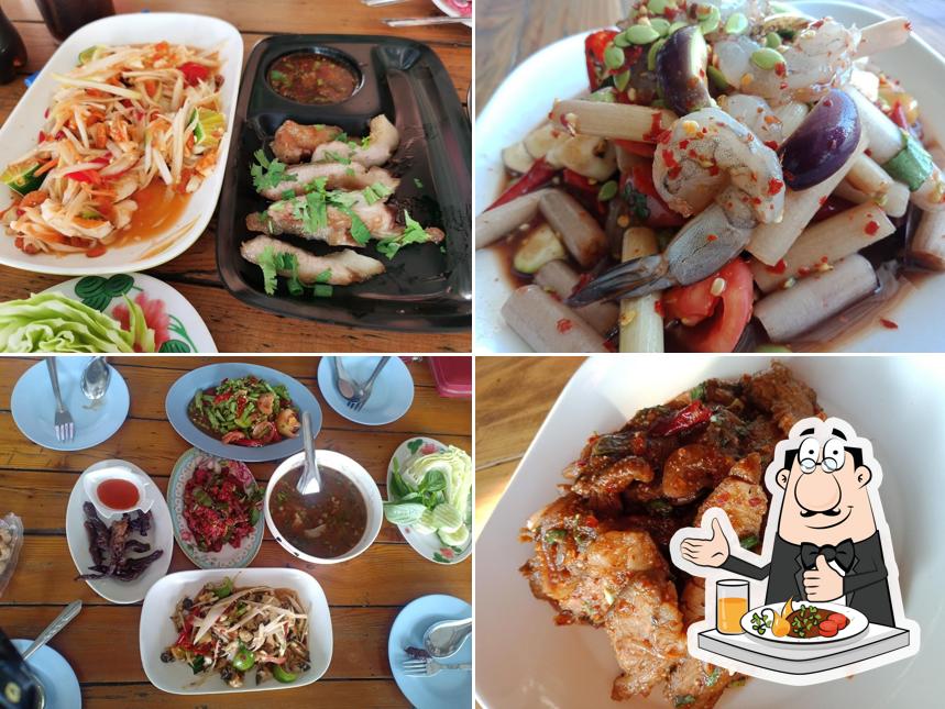 ร้าน ส้มตำครกแตกสาขา2 restaurant, Ban Len - Restaurant reviews