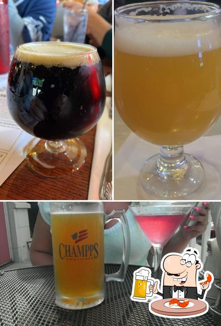 Champps Americana Brookfield, 1240 S Moorland Rd in Brookfield ...