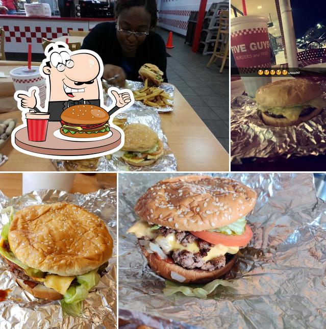 Five Guys, 10645 W Broadway St in Pearland - Restaurant menu and reviews