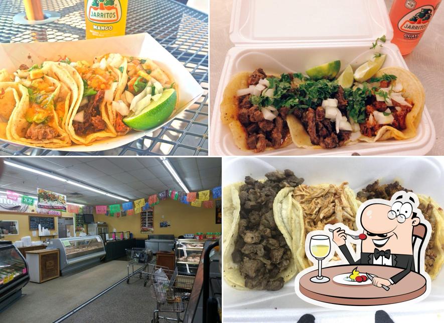 La Plaza Supermarket, Cleveland - Restaurant menu, prices and reviews