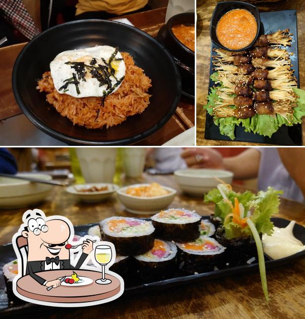 Busan Korean Food restaurant, Ho Chi Minh City, 4 Đ. Đồng Nai ...
