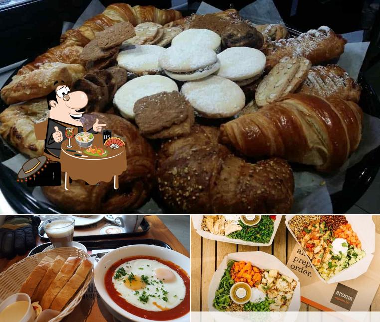 Aroma Espresso Bar, Toronto - Restaurant menu, prices and reviews