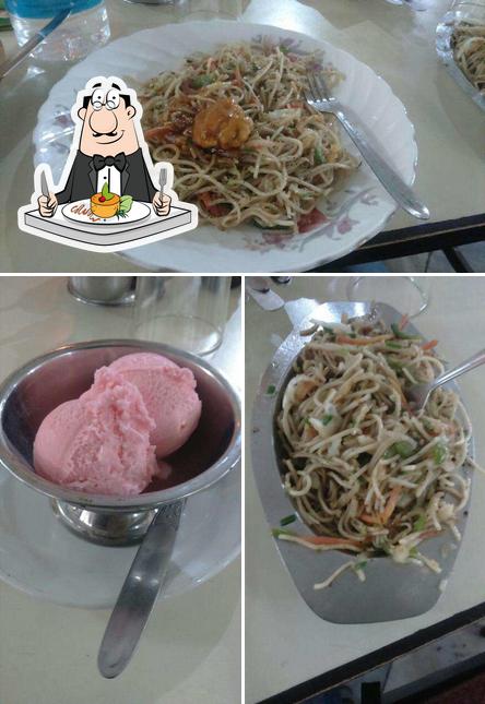 Monami, Kolkata, 101 B - Restaurant reviews