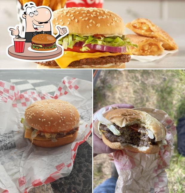 Rally's, 2961 Cook Rd in West Branch - Restaurant menu and reviews