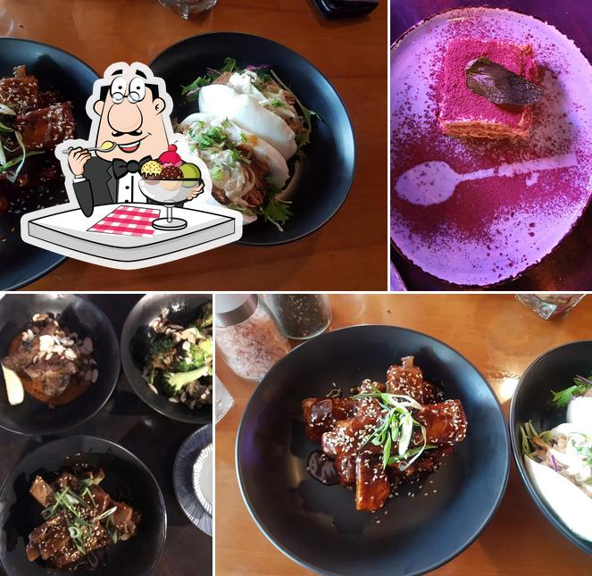 Top 5 pizza restaurants in Orewa, september 2024 - Restaurant Guru