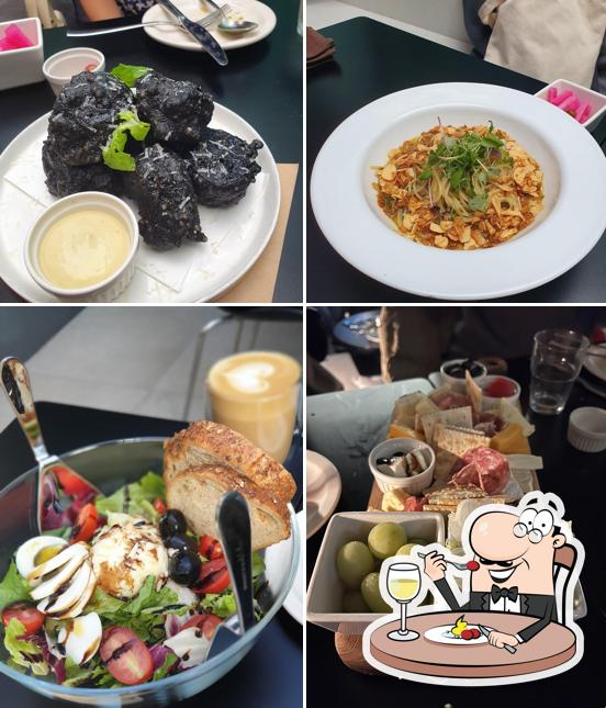 움프 pub & bar, Seoul - Restaurant reviews