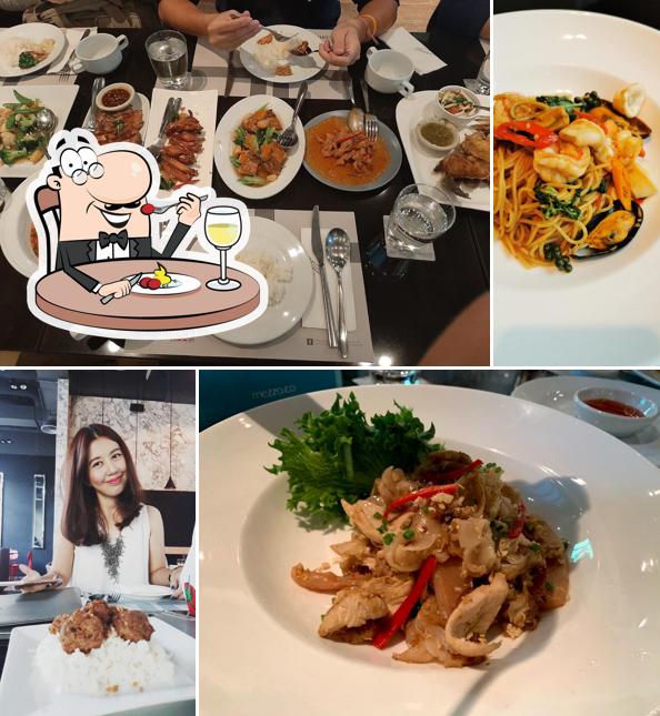 Common Room restaurant, Bangkok, Chamchuri Square Road - Restaurant reviews