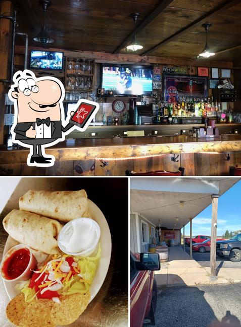 Merritt Auction House Bar and Grill/Corner Restaurant, Merritt ...