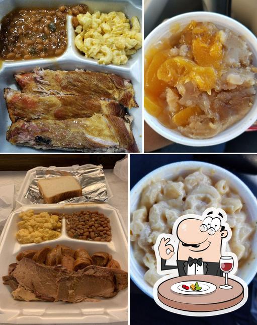 PB's BBQ, 1914 Jordan Ln NW in Huntsville - Restaurant menu and reviews