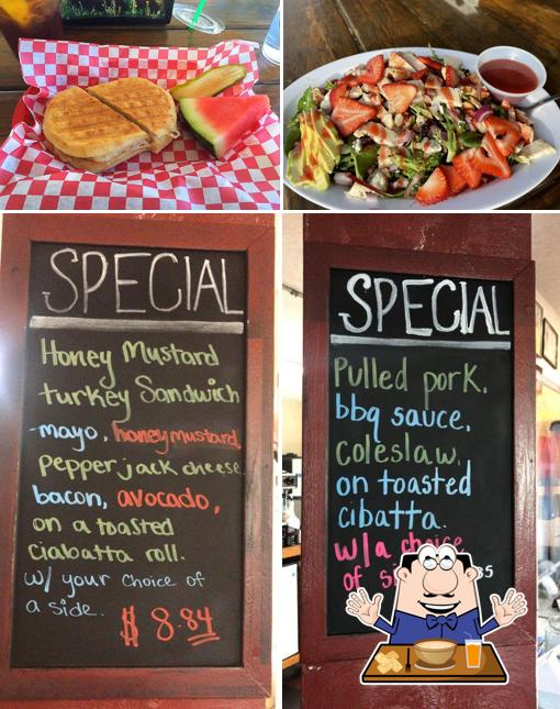 Howling Dog Cafe, Lakeport - Restaurant menu, prices and reviews