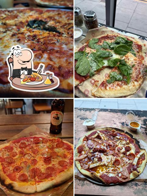 Pizza Union Aldgate, 29 Leman St in London - Restaurant menu and reviews