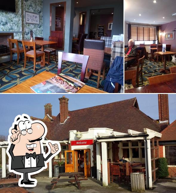 The Iford Bridge, Bournemouth - Restaurant menu, prices and reviews