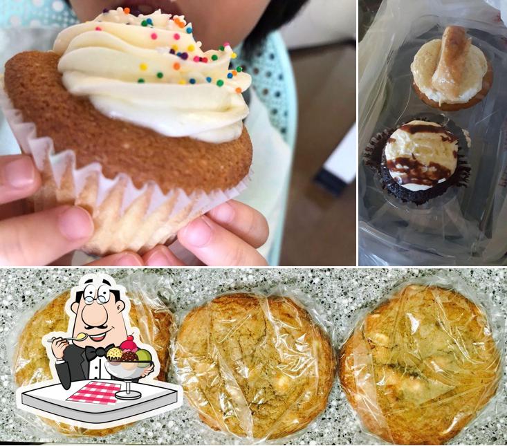 Cupcake Junkie, 12240 Coursey Blvd in Baton Rouge - Restaurant menu and ...