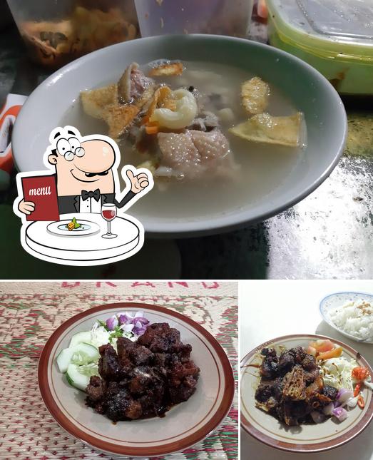 Sop Ayam Pecok Bu Mur, Surakarta - Restaurant reviews