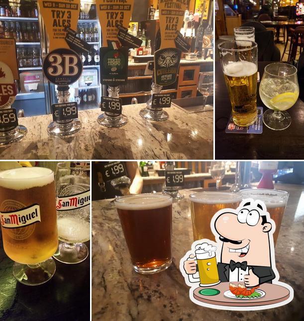 The Ritz - JD Wetherspoon, 85-87 High St W in Wallsend - Restaurant ...