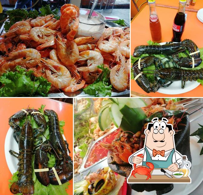 Almirante buffet de mariscos restaurant, Mexico City, Calzada de la ...