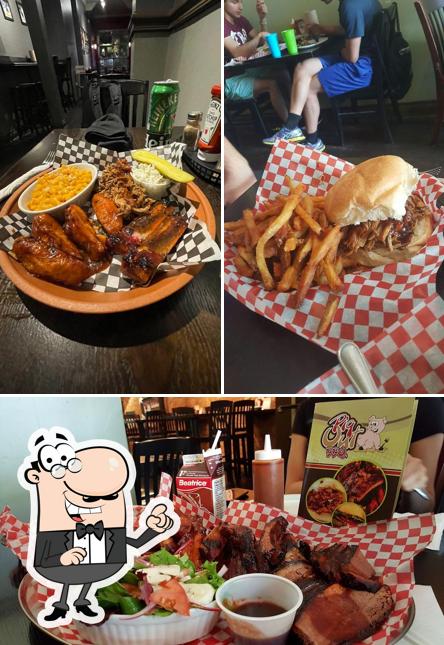 Pig Out BBQ, 650 Spadina Ave. in Toronto - Restaurant menu and reviews