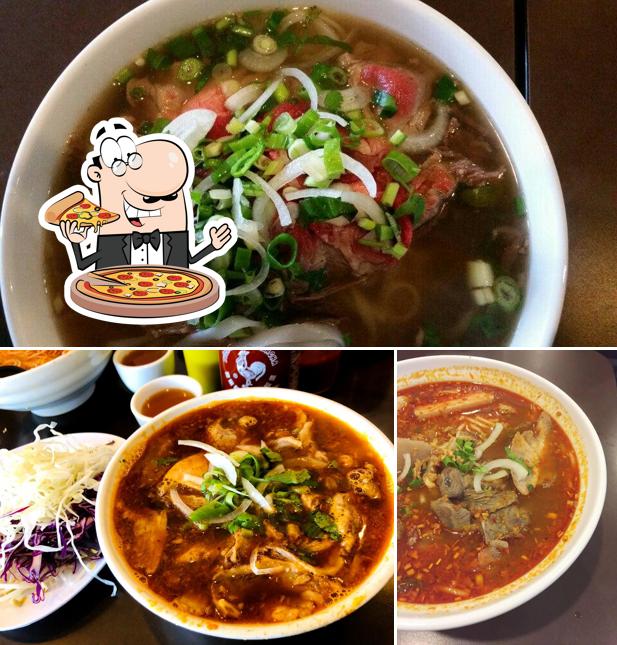 Bong Lua Vietnamese Restaurant 禾花, Toronto - Restaurant menu, prices ...