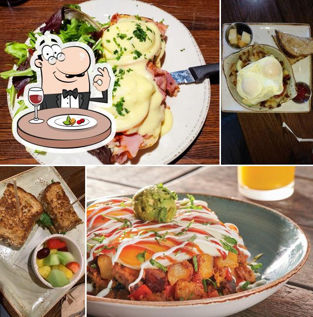 First Watch, 3215 E Camelback Rd in Phoenix - Restaurant menu and reviews