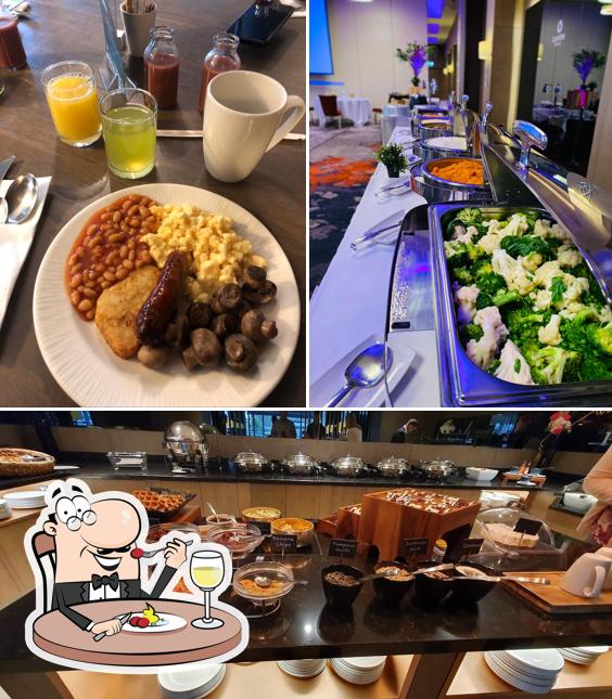 Clayton Hotel Chiswick, 626 Chiswick High Rd. in London - Restaurant ...