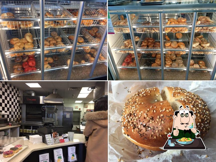 Pond Plaza Bagels in Coram - Restaurant reviews