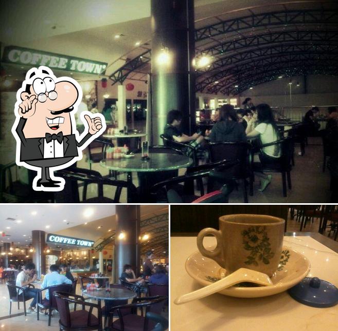 Coffee Town Kaya Toast cafe, Batam, Jl. Bunga Raya Batu Selicin ...