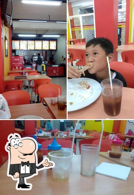 Miami Chicken restaurant, Kepanjen - Restaurant reviews