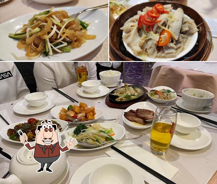 New Loon Fung Restaurant, London - Restaurant menu, prices and reviews